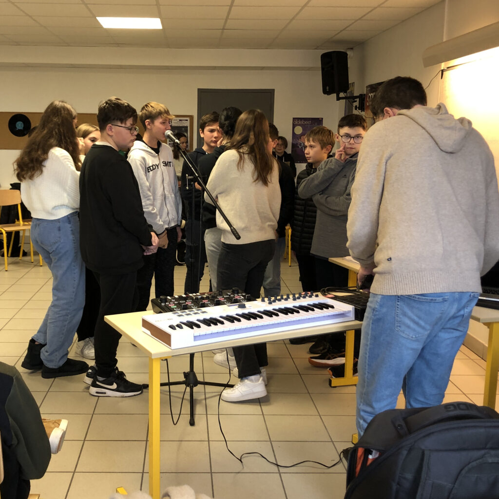 Ateliers slam et beatmaking - Tournon - SMAC 07 - Scène de Musiques Actuelles de territoire en ...